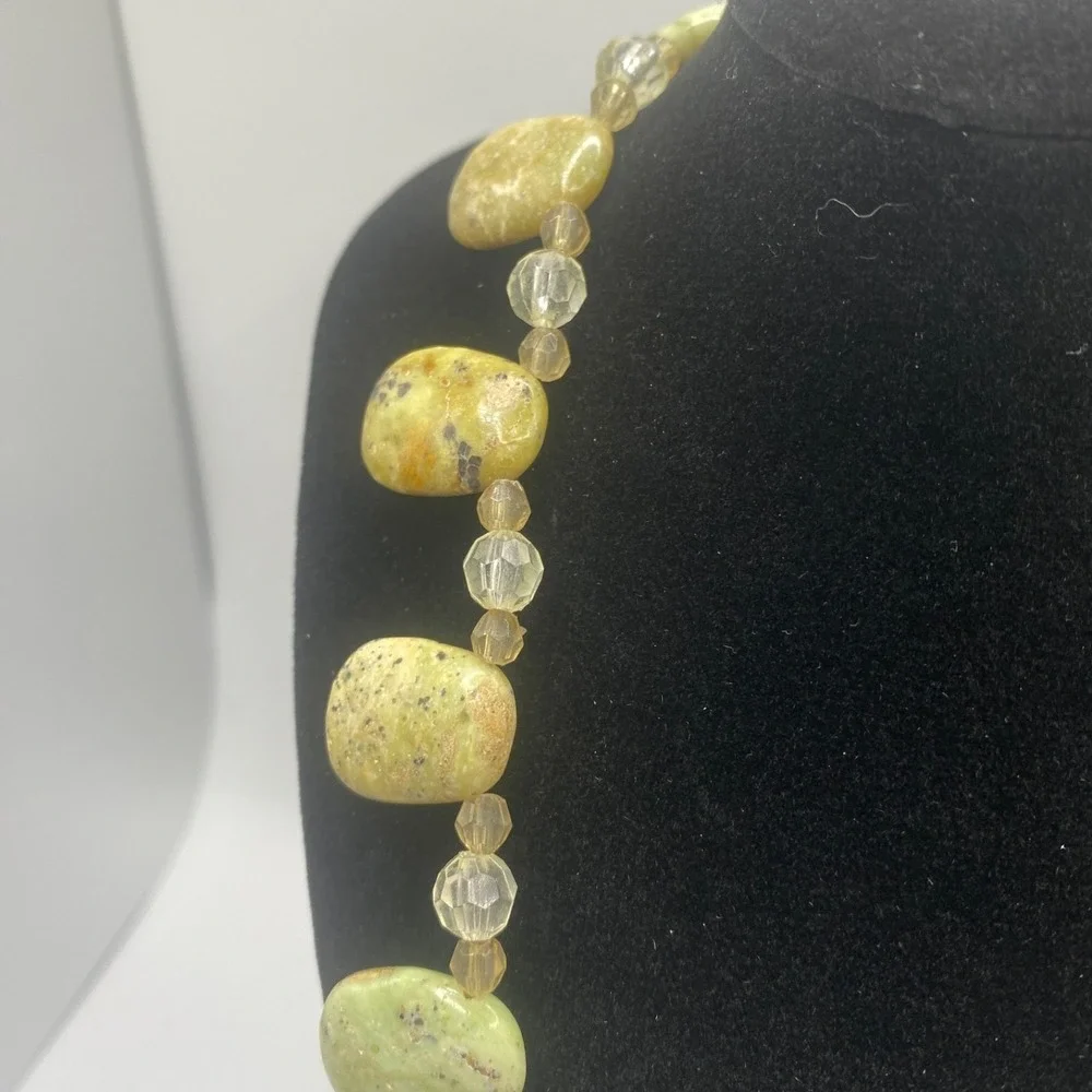 Jewelry | Natural Stone Bead Necklace Yellow Green Nugget Clear Faceted ...
